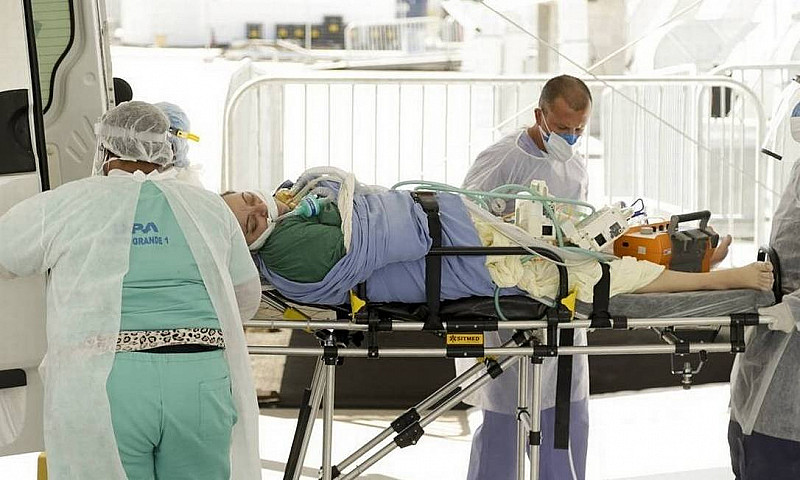 Covid-19: Pacientes que sobrevivem à doença podem desenvolver ...